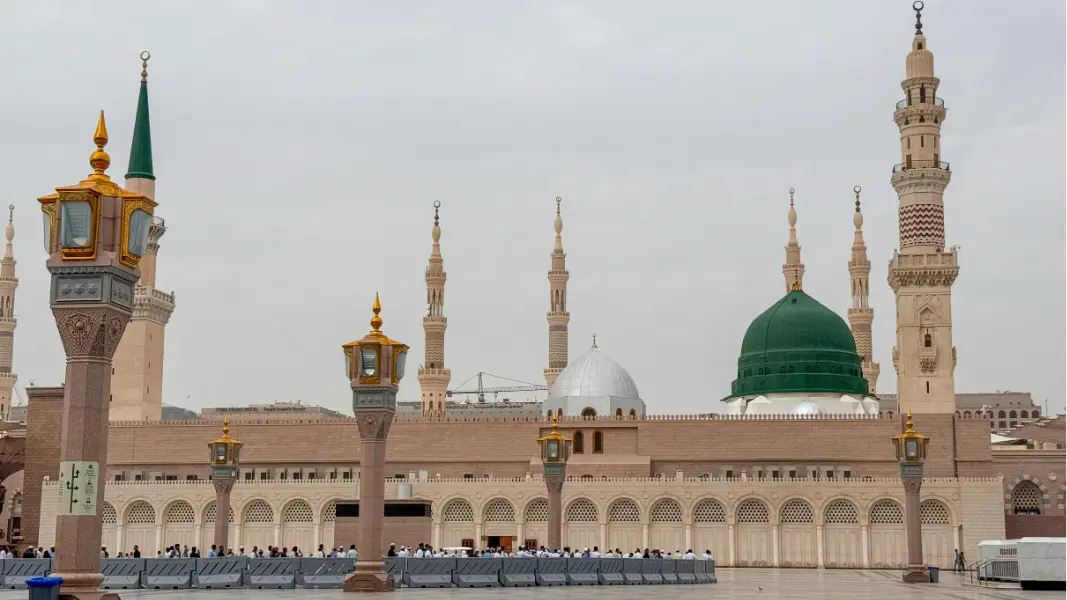 Islamic Prayer Time in Madinah | KnowKsa Guide